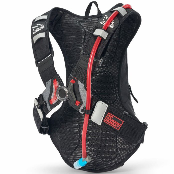 Batoh Uswe Enduro Raw 8 carbon black | Ride4Stars